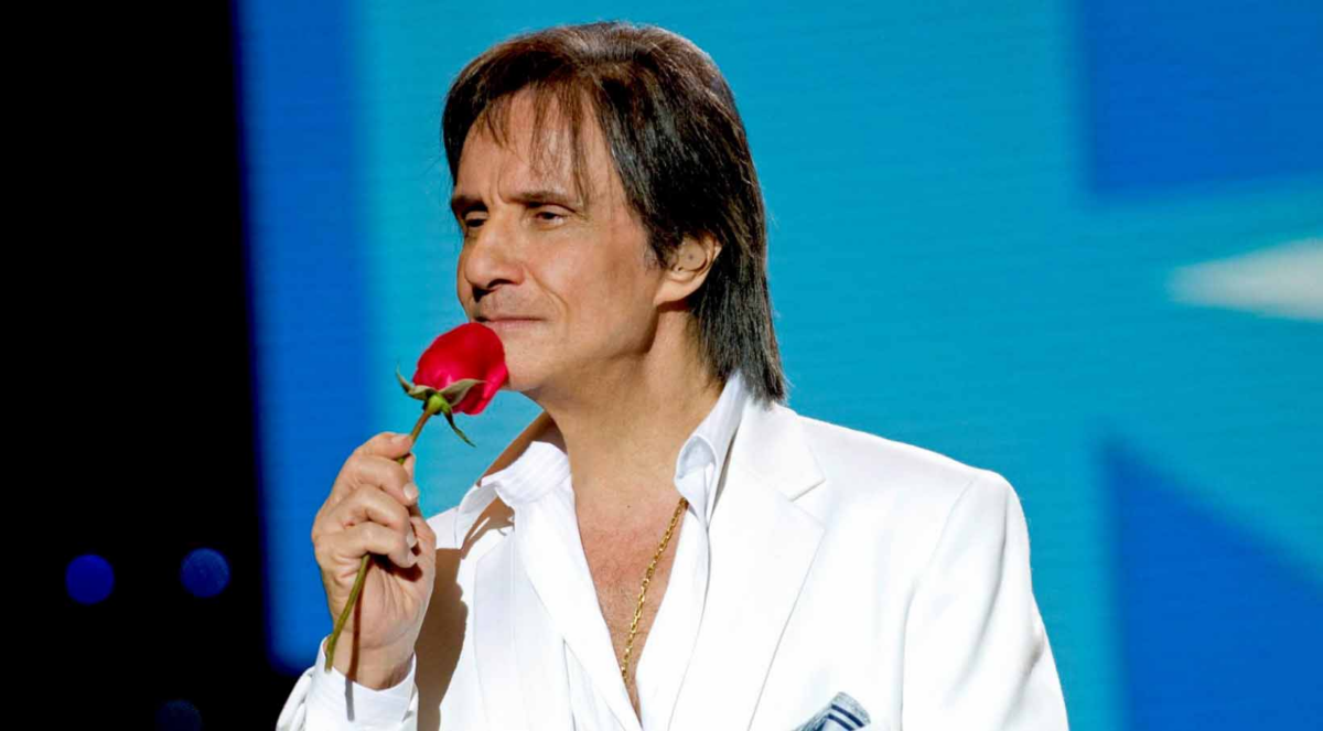 Es preciso saber vivir: la biografía de Roberto Carlos | Blog do Cifra Club