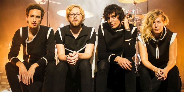 Conheça a Marble Machine, incrível instrumento que usa bola de gude ...