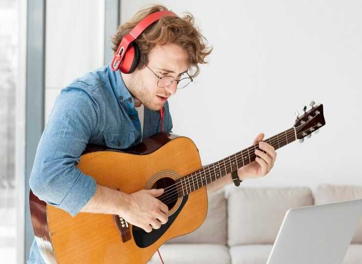 7 dicas para tirar música de ouvido no violão | Blog do Cifra Club