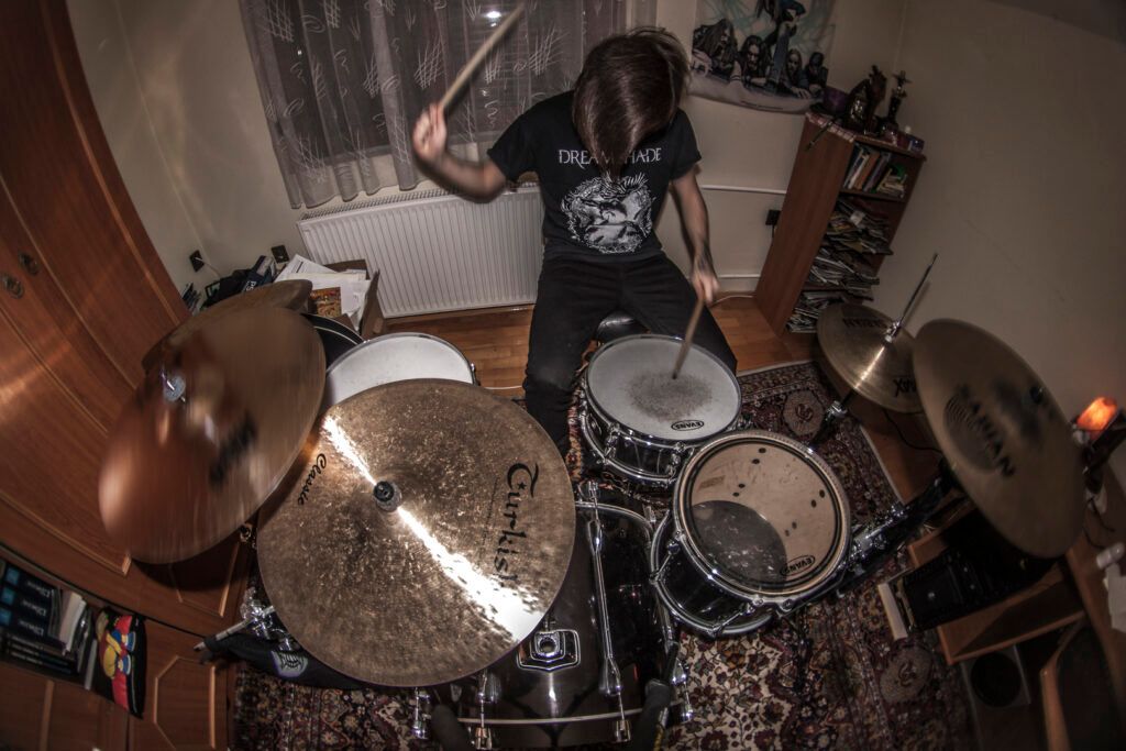 Como montar e posicionar o kit de bateria? | Blog do Cifra Club