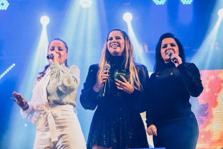 Como tocar as músicas das Patroas? Confira as cifras! | Blog do Cifra Club