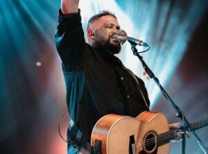 Biografia de Fernandinho: uma das grandes vozes do gospel nacional | Blog do Cifra Club