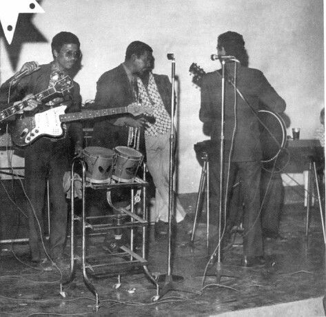 Djavan: conheça a biografia de um dos maiores nomes da música ...