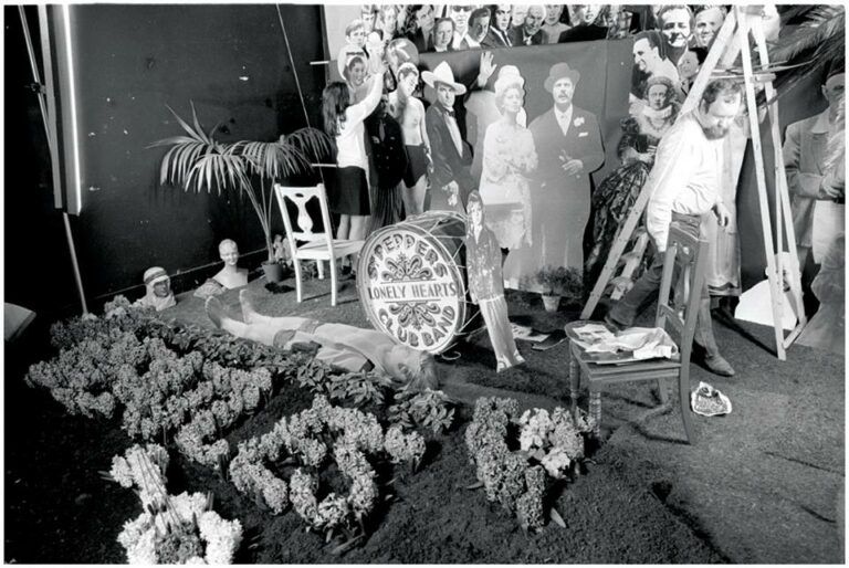 Conheça a história das capas de 8 álbuns clássicos dos Beatles - LETRAS ...