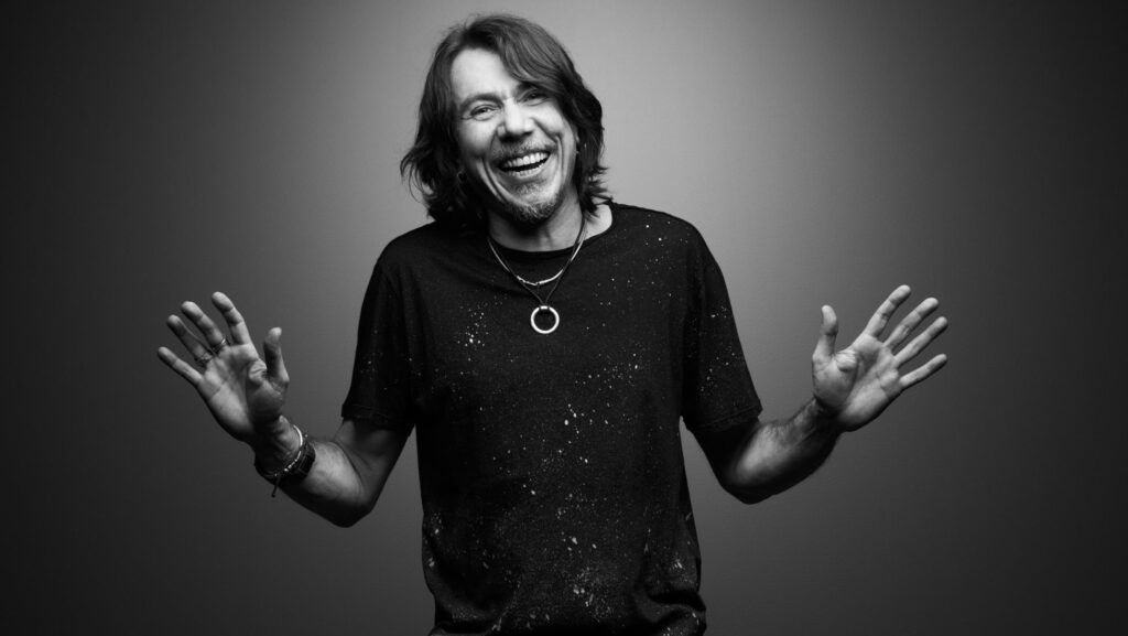 Top 10 Lenine: as melhores músicas do cantor - LETRAS.MUS.BR