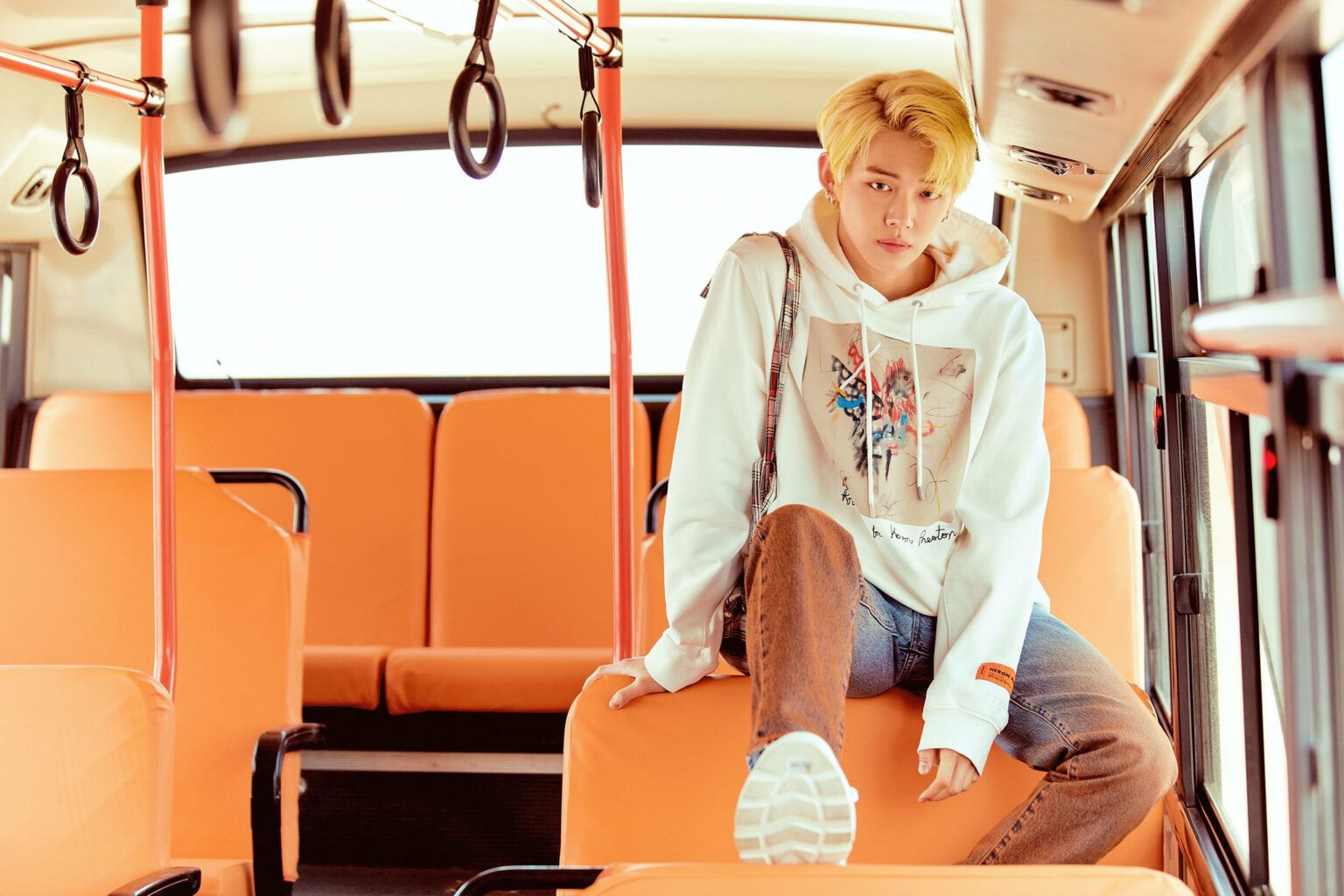 TXT: descubra tudo sobre os integrantes do Tomorrow X Together - LETRAS ...