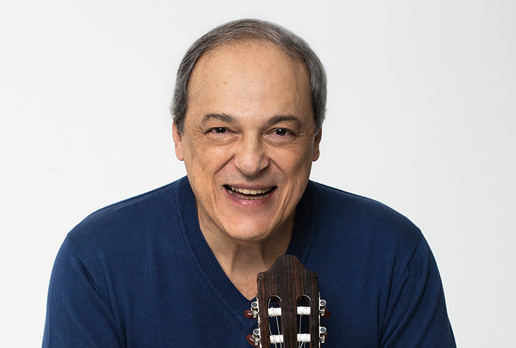 Conheça a história da música O Caderno, sucesso de Toquinho - LETRAS.MUS.BR