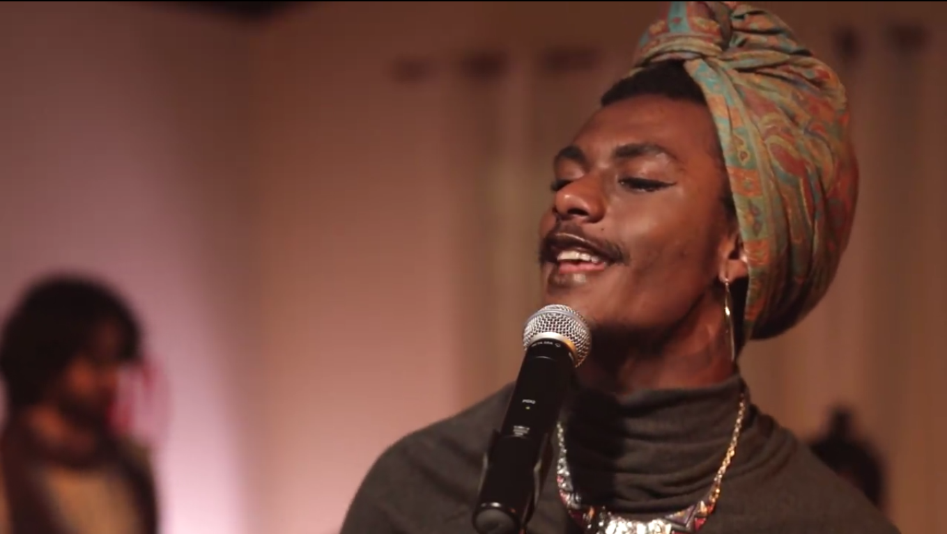 Conheça a biografia da cantora Liniker, revelação da música brasileira ...