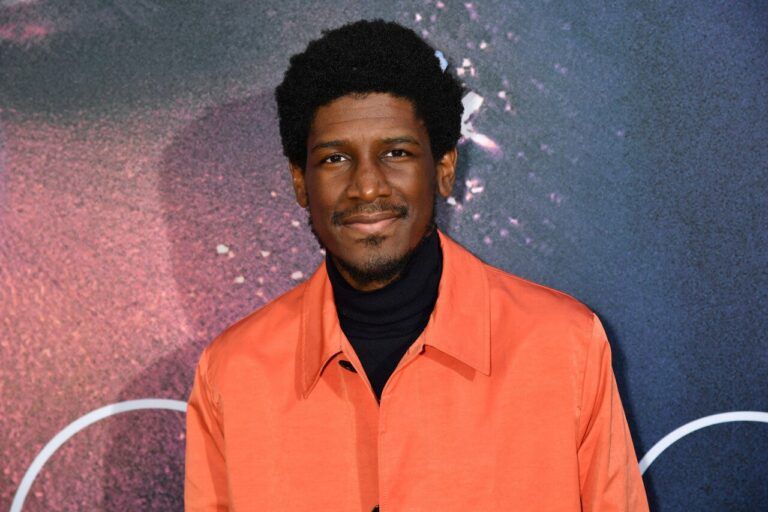 Saiba quem é Labrinth, o criador da trilha sonora de Euphoria - LETRAS ...