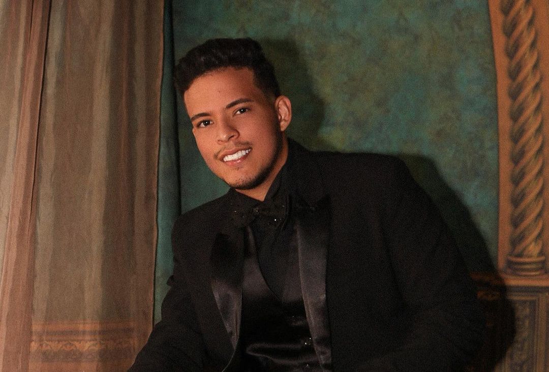 Felipe Amorim: saiba tudo sobre o cantor que mistura estilos - LETRAS.MUS.BR