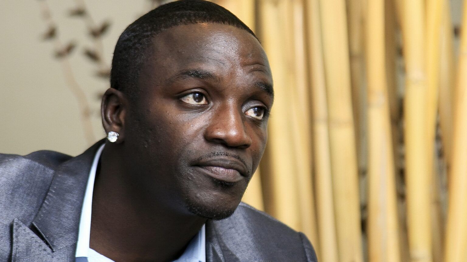Frases do Akon: confira os trechos mais famosos do rapper - LETRAS.MUS.BR