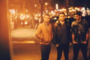 Biografia de Boyce Avenue: conheça a banda dos covers acústicos ...