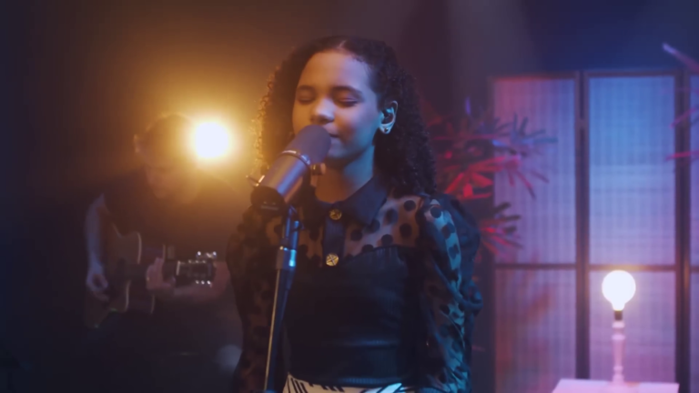 Quem é Maria Marçal: conheça a nova promessa da música gospel - LETRAS ...