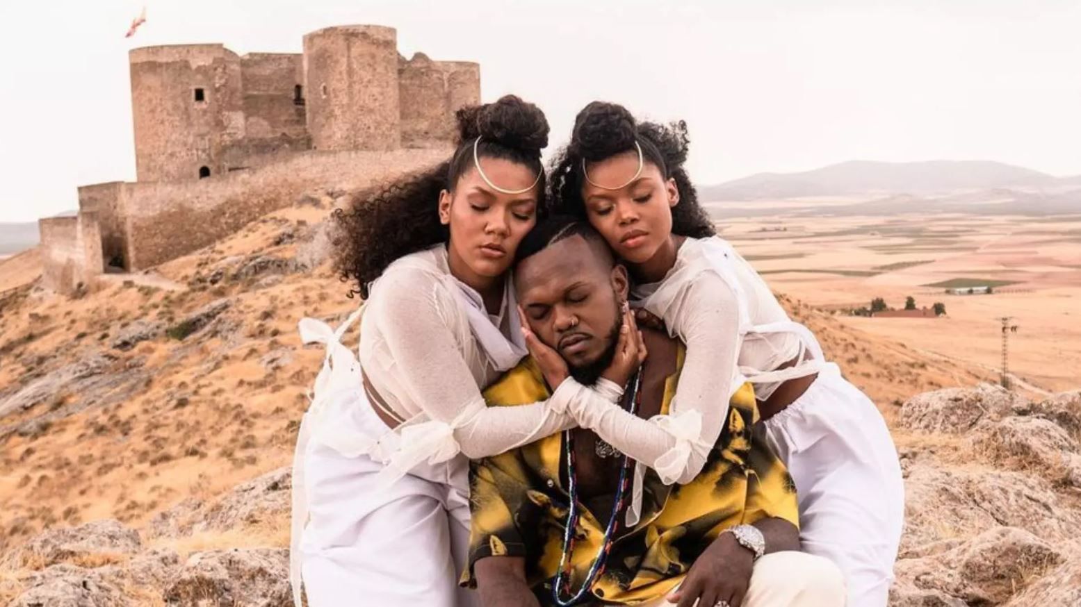 Análise de O Dono do Lugar, novo álbum do Djonga - LETRAS.MUS.BR