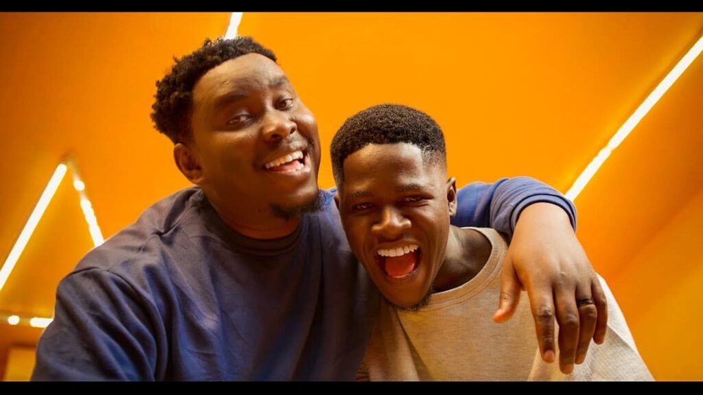 O poderoso significado de This Year (Blessings), de Victor Thompson ...