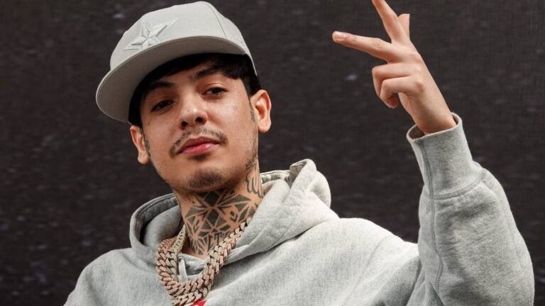 Qué son los corridos tumbados: todo sobre el género musical mexicano - LETRAS.COM