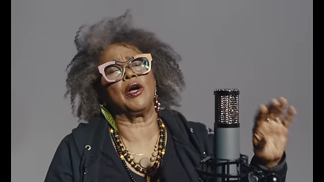 Biografia de Sandra de Sá, a rainha do soul brasileiro - LETRAS.MUS.BR