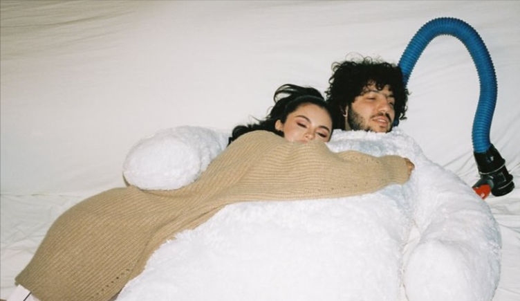 Quem é Benny Blanco, produtor que fisgou coração de Selena Gomez ...