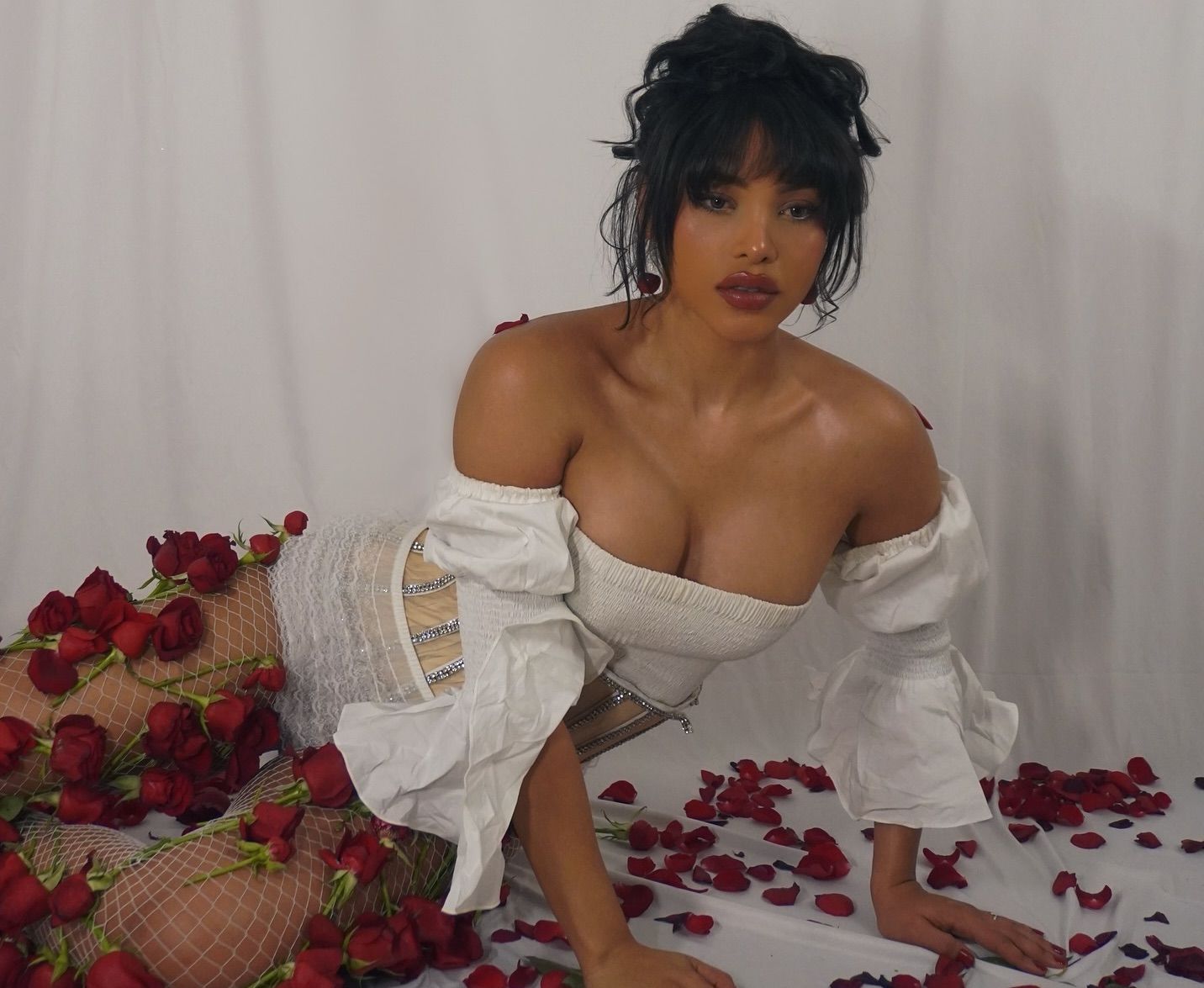 Quem é a cantora Ruby, namorada de Marlos Wayans? - LETRAS.MUS.BR