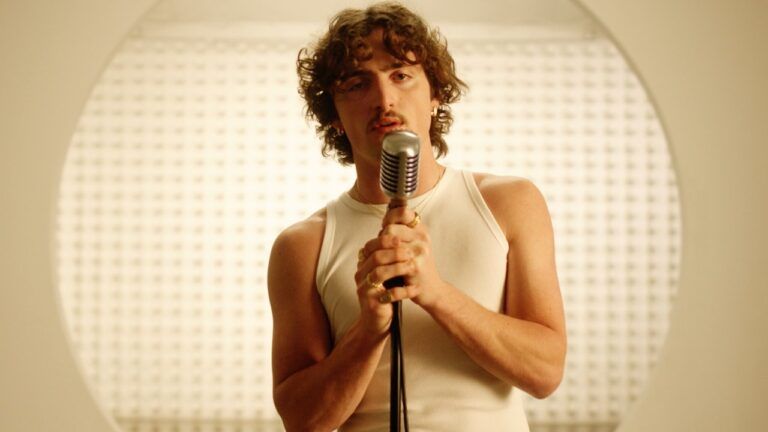 Quién es Benson Boone, el cantante detrás de Beautiful Things - LETRAS.COM