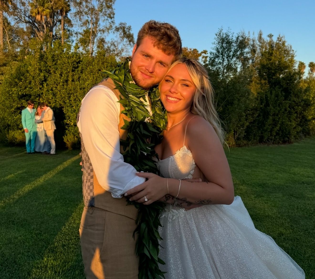 Quem é Alex Warren, dono do hit Ordinary? - LETRAS.MUS.BR