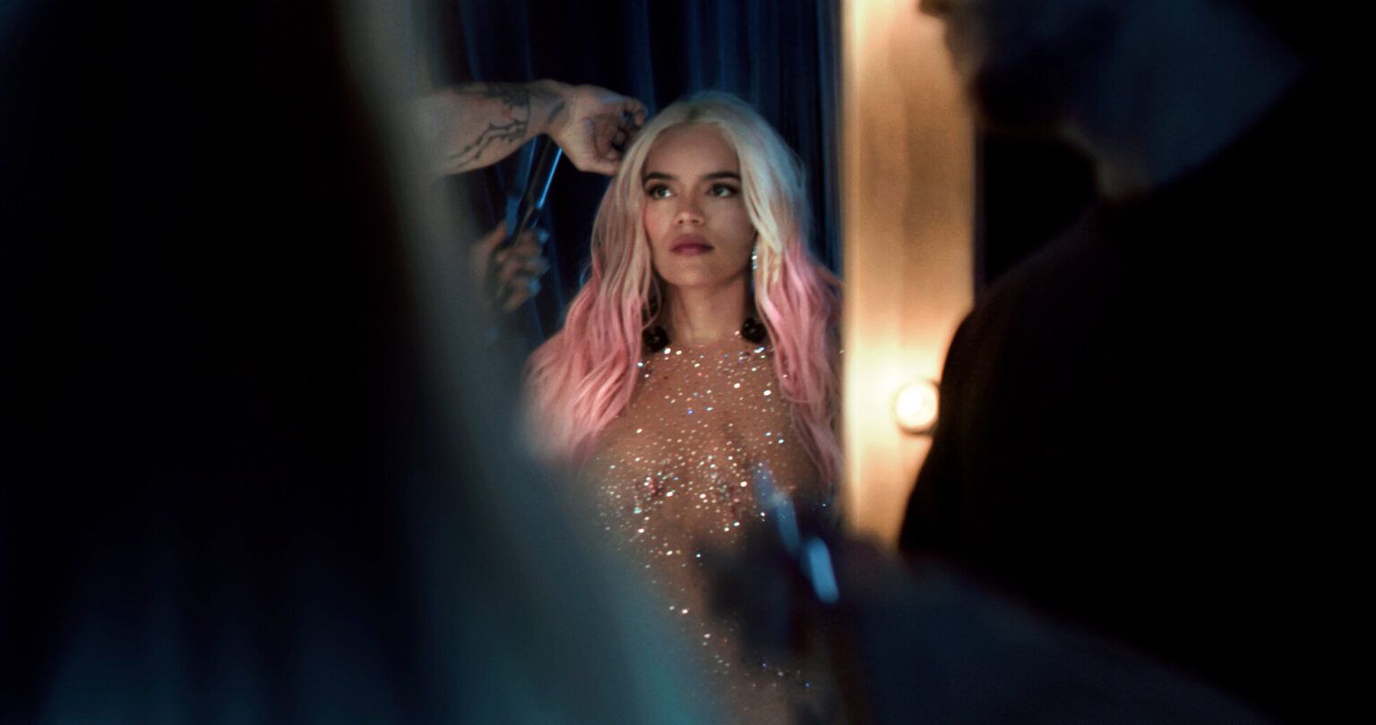 Significado de Milagros, la canción del documental de KAROL G - LETRAS.COM