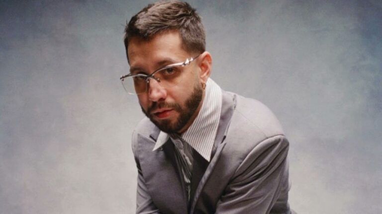 Biografía del cantante Mora: el genio de la música urbana - LETRAS.COM