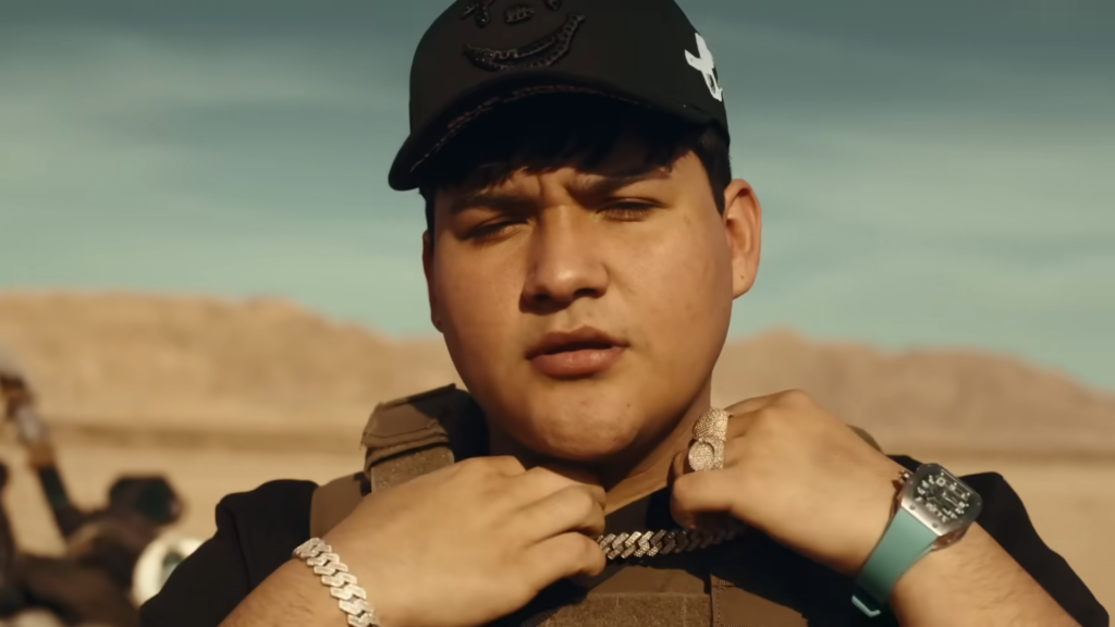 Quién es Victor Mendivil: el cantante mexicano en tendencia - LETRAS.COM