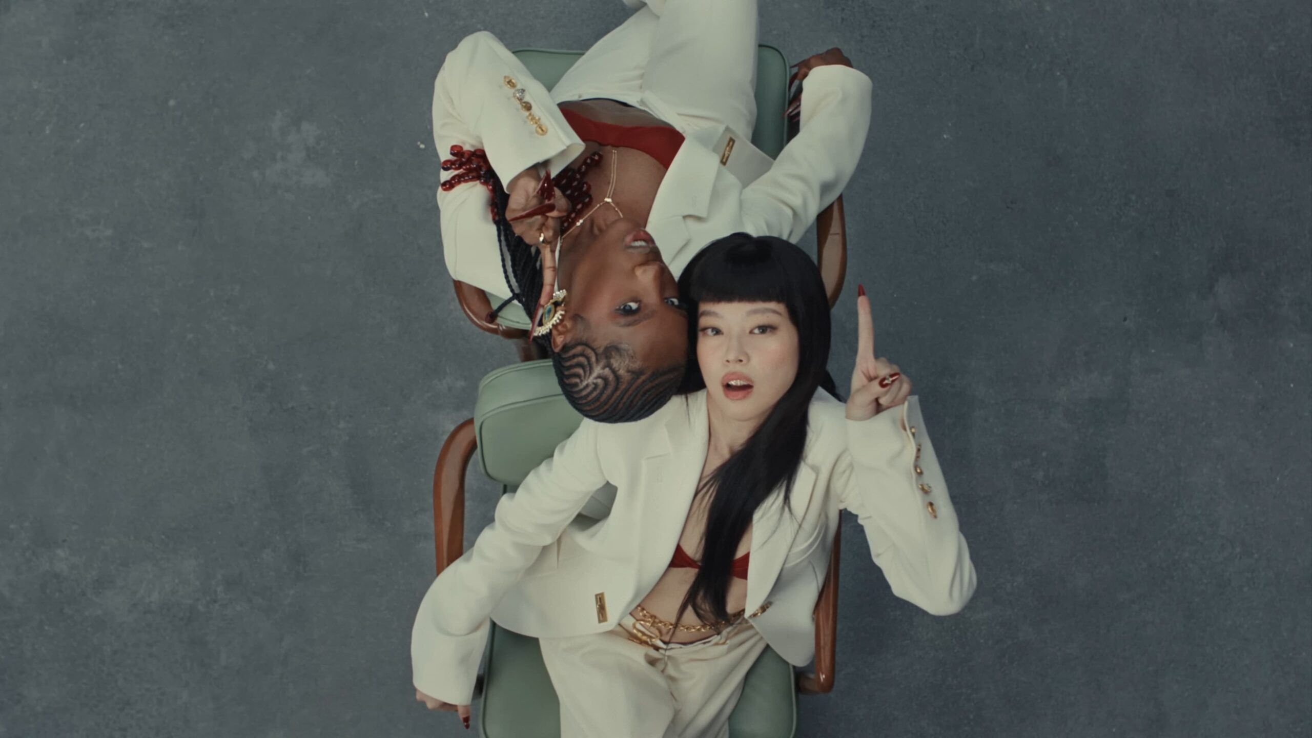 JENNIE, do BLACKPINK, lança ‘ExtraL’ com Doechii e prepara álbum ‘Ruby ...