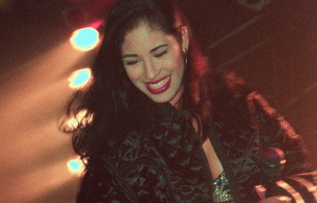 Yolanda Saldívar, condenada pelo assassinato de Selena, pede liberdade ...