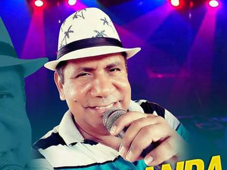 Danilo Cd'S Track 01 - Zeca e Banda Musical - Palco MP3