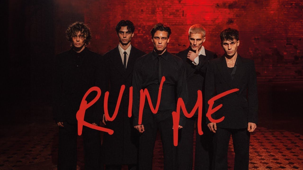 Ruin Me | Single de Elevator Boys - LETRAS.COM