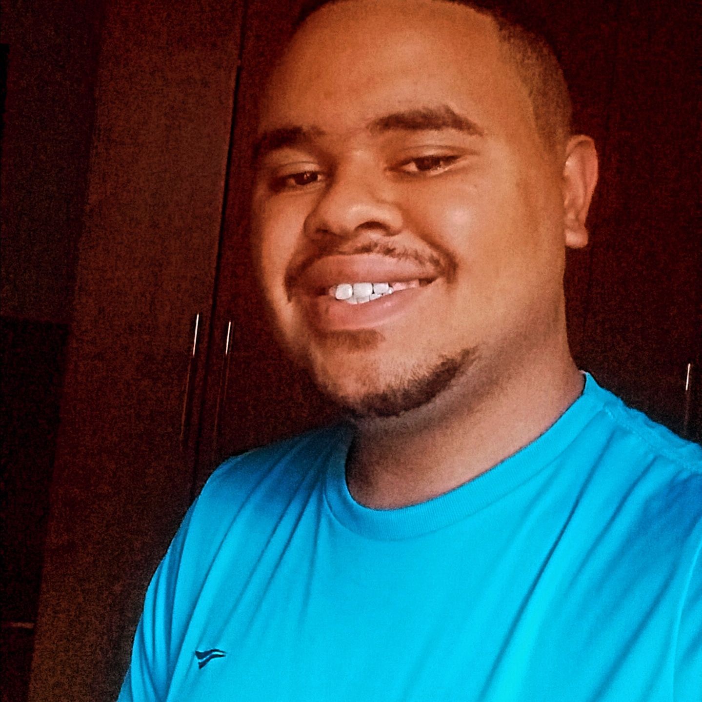 Cego Chora Sim | Single de Isaac Sertanejo - LETRAS.COM