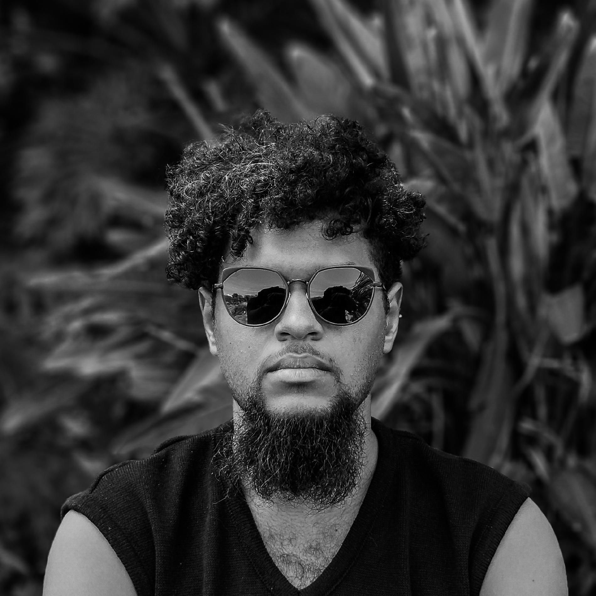 Mateus Sales | 2 álbumes de la discografía en LETRAS.COM