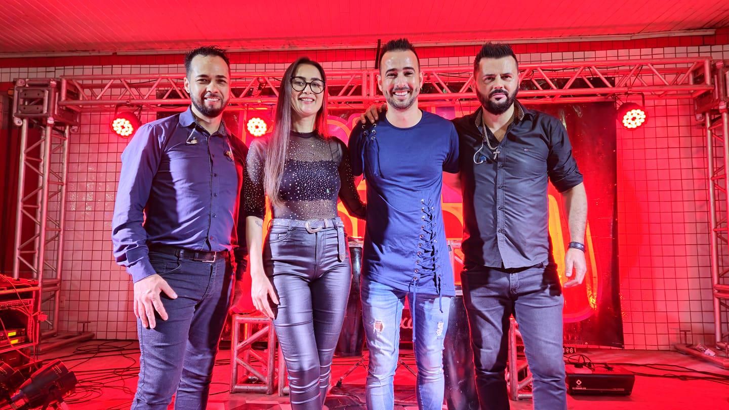 É SÁBADO O DIA - Bonde do Sucesso - LETRAS.COM