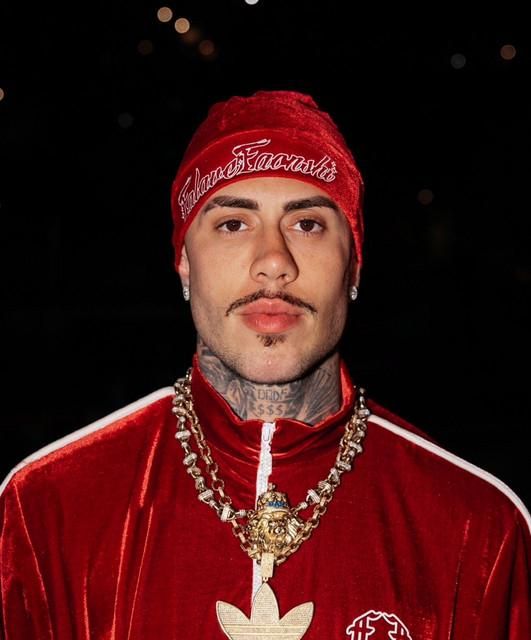 Nunca Mais (part. Gloria Groove) - MC Daniel - LETRAS.MUS.BR