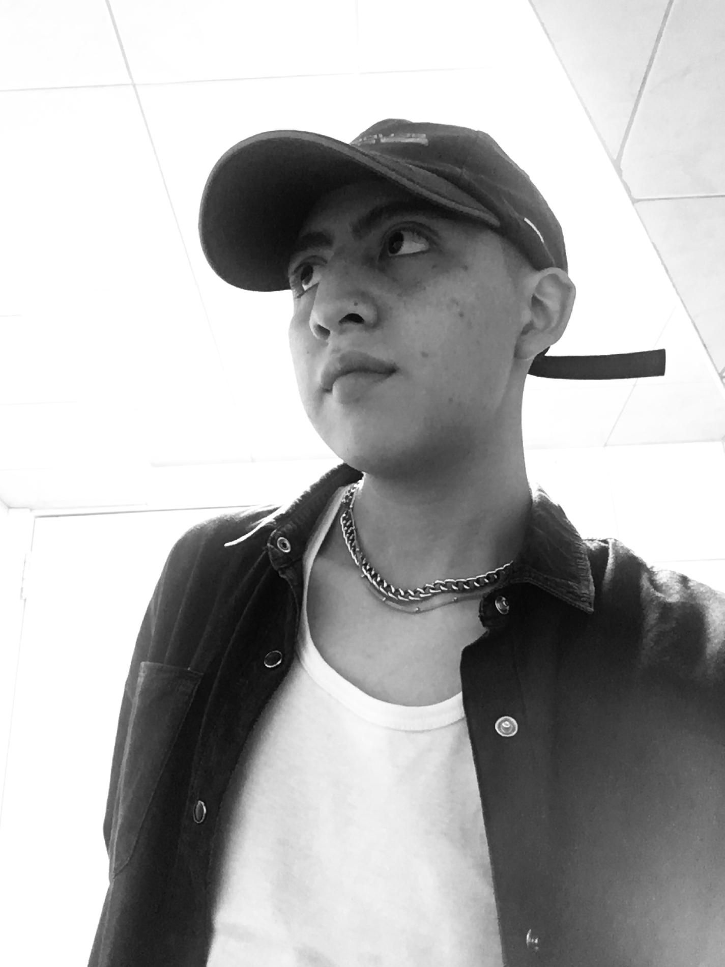 SOLO 1 (INTERLUDIO) - JOHN-NA - LETRAS.COM