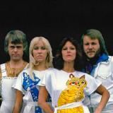 WHY DID IT HAVE TO BE ME (LIVE) - ABBA - LETRAS.COM