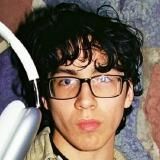 PROM NIGHT: traduction française de Riovaz