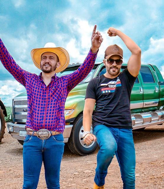 OS GURI DA CATEQUESE - Antony e Gabriel - LETRAS.COM