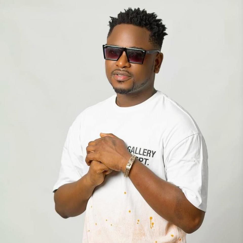 SAMA RAP (FEAT. DIEYNA) (TRADUÇÃO) - Bril - LETRAS.COM