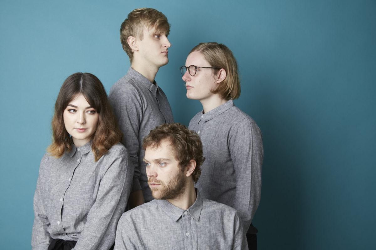ROLL WITH IT - Yumi Zouma - LETRAS.COM