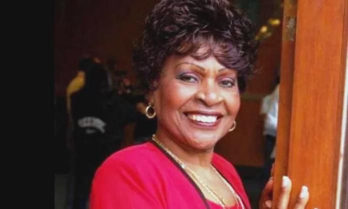 Lucila Campos - LETRAS.COM (6 canciones)