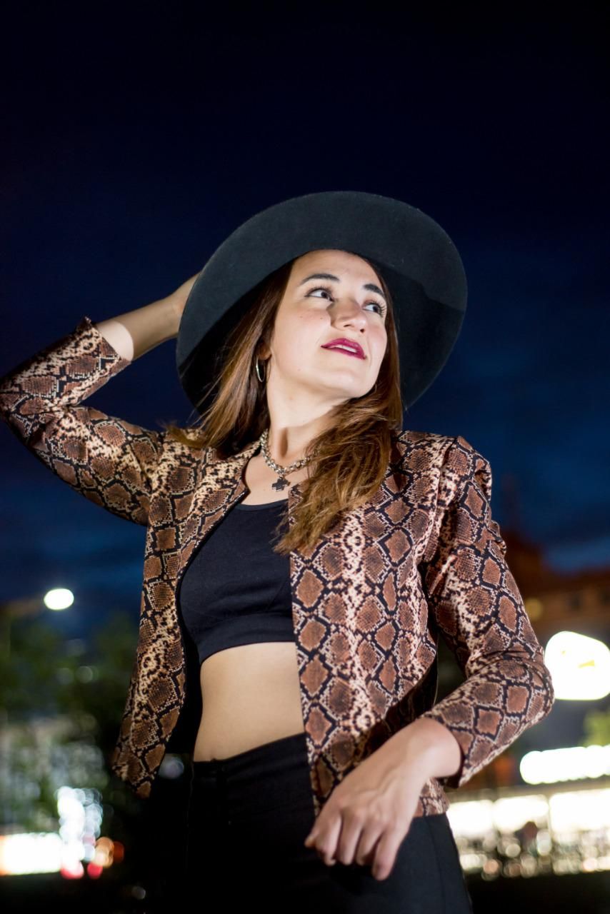 Jessica Benavidez - LETRAS.COM (3 canciones)