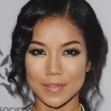 CALM & PATIENT: traduction française de Jhené Aiko