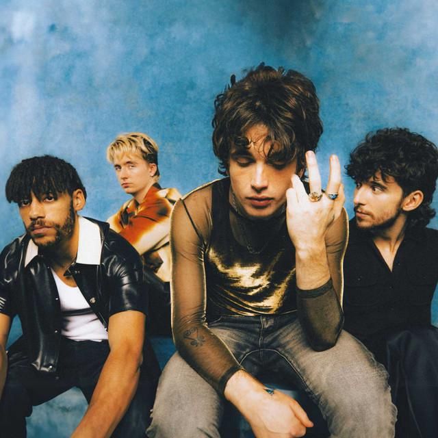 HOLE IN THE GROUND: deutsche Übersetzung von Inhaler