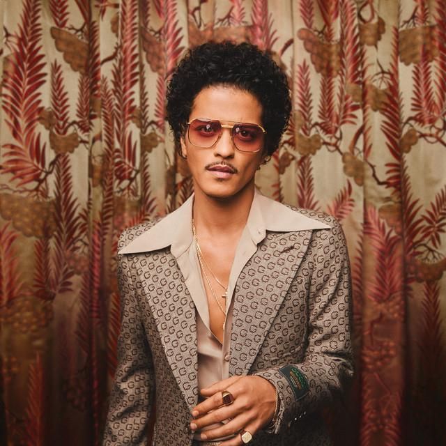 FLY AS ME (FEAT. ANDERSON. PAAK) - Bruno Mars - LETRAS.COM