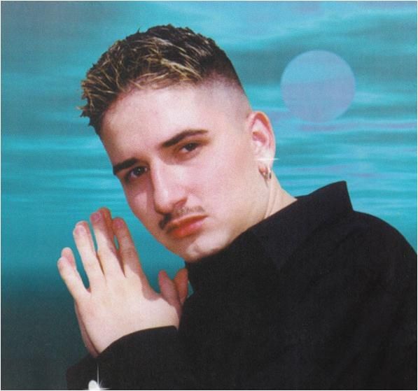 Chris Diaz fotos (2 fotos) - LETRAS.MUS.BR