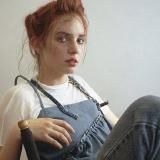 MISSING OUT: traduction française de Maya Hawke