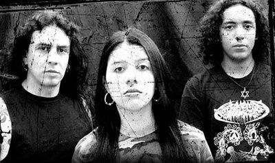 Antidemon fotos (2 fotos) - LETRAS.MUS.BR